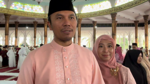 Edi Purwanto Lantik Yeri Muthalib Sebagai PAW Anggota DPRD Jambi - Jambiserucom : berita jambi ...