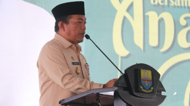 Edi Purwanto Lantik Yeri Muthalib Sebagai PAW Anggota DPRD Jambi - Jambiserucom : berita jambi ...